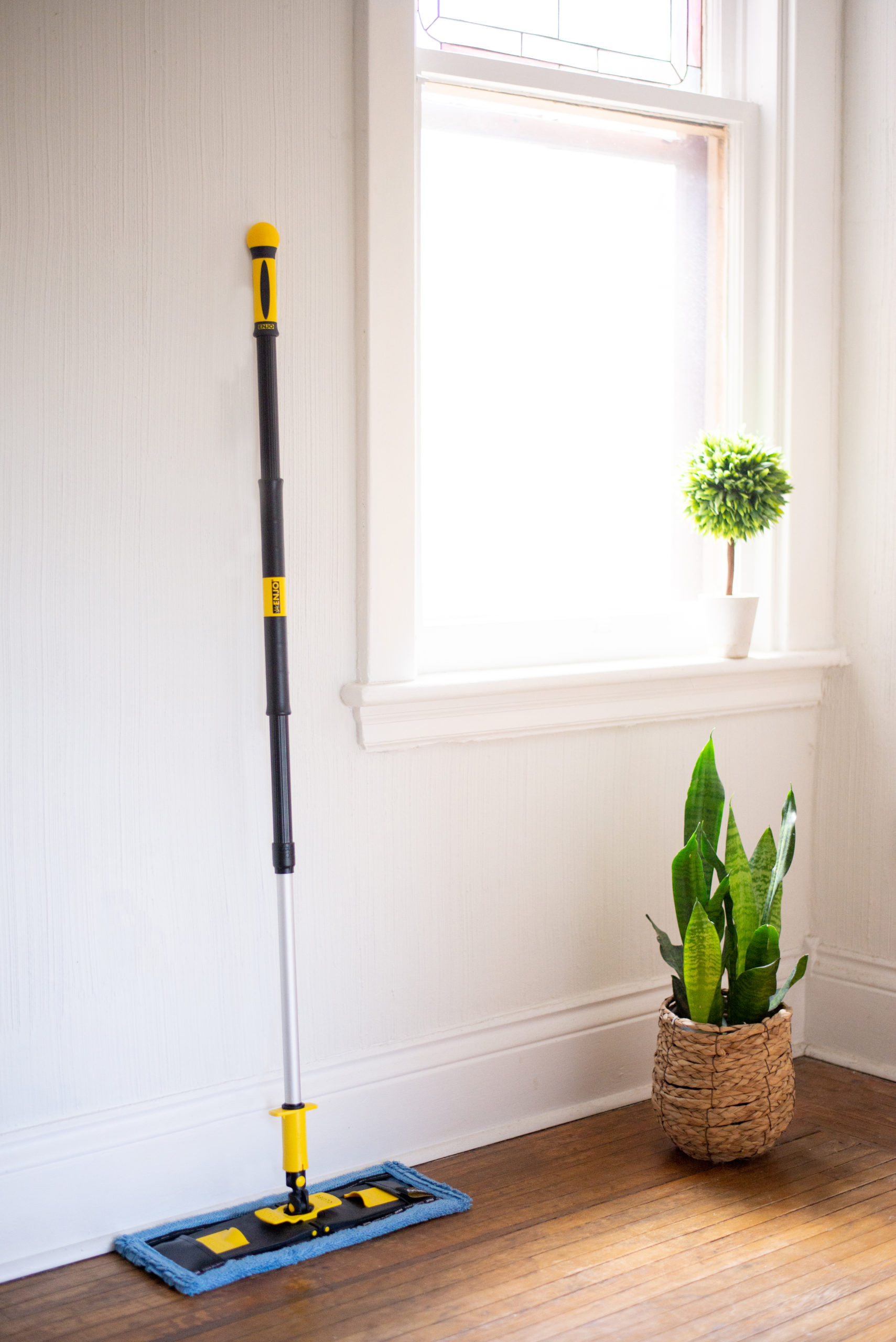 Choosing the right floor cleaner - ENJO